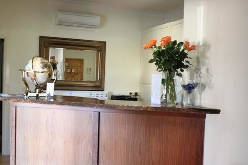 Bowen Inn Motel,Blue Mountains:Photos,Reviews,Deals