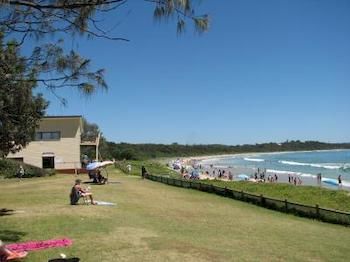 Woolgoolga Beach Holiday Park,Coffs Harbour:Photos,Reviews,Deals
