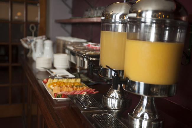 Colonial Terrace Motor Inn,Port Stephens:Photos,Reviews,Deals