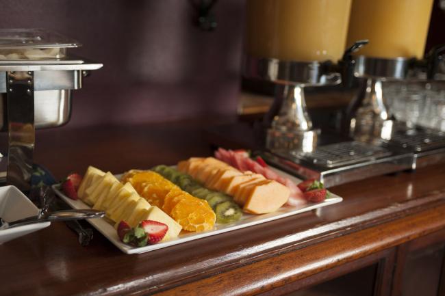 Colonial Terrace Motor Inn,Port Stephens:Photos,Reviews,Deals