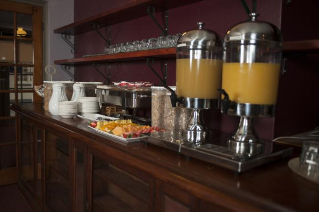 Colonial Terrace Motor Inn,Port Stephens:Photos,Reviews,Deals