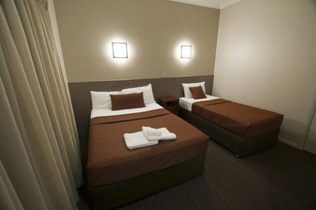 City Oasis Inn,Townsville:Photos,Reviews,Deals