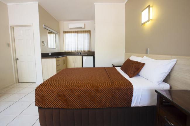 City Oasis Inn,Townsville:Photos,Reviews,Deals