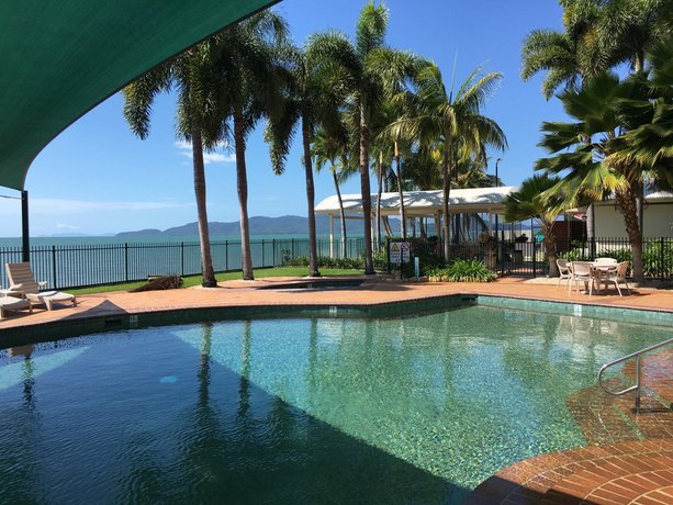 Mariners North Holiday Apartments,Townsville:Photos,Reviews,Deals