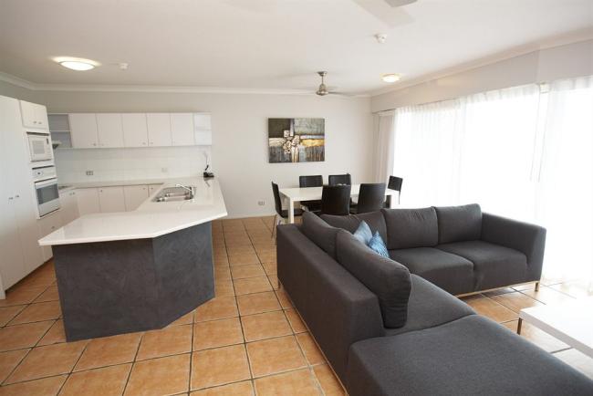 Mariners North Holiday Apartments,Townsville:Photos,Reviews,Deals