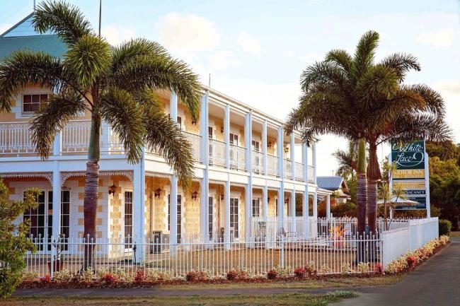 White Lace Motor Inn,Mackay:Photos,Reviews,Deals