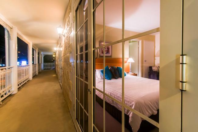 White Lace Motor Inn,Mackay:Photos,Reviews,Deals