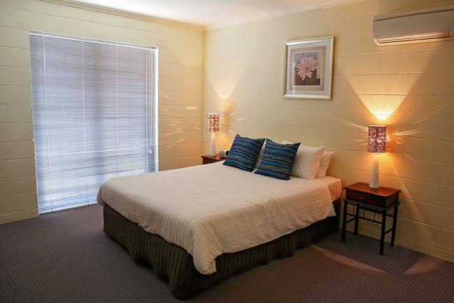 White Lace Motor Inn,Mackay:Photos,Reviews,Deals