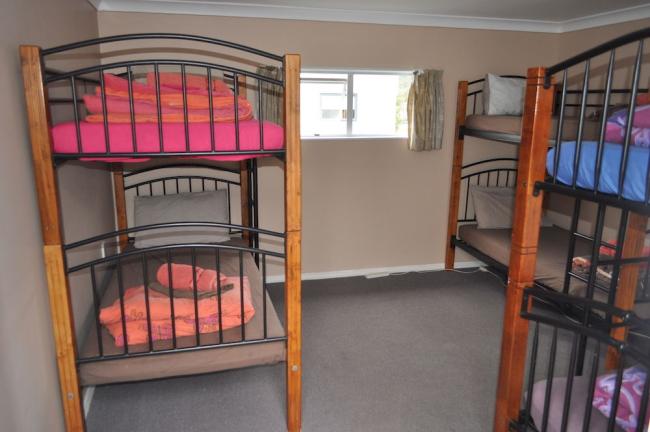 Blue Moon Lodge,Blenheim:Photos,Reviews,Deals