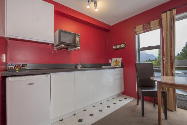 ASURE Caples Court Motel & Apartments,Queenstown:Photos,Reviews,Deals