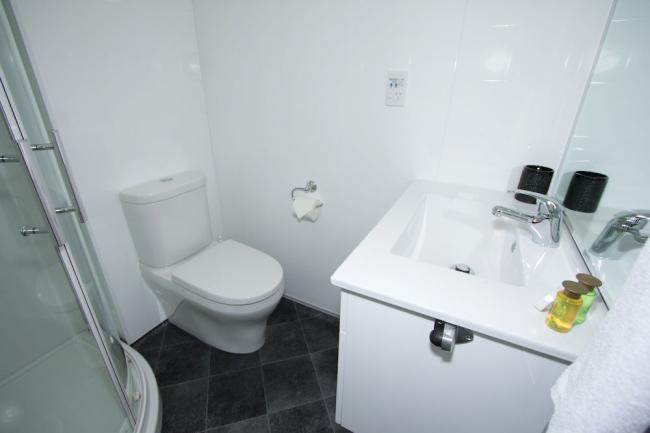 ASURE Caples Court Motel & Apartments,Queenstown:Photos,Reviews,Deals