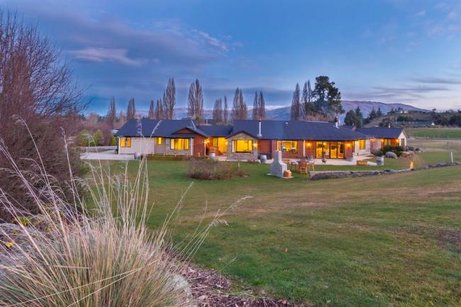 Wanaka Alpine Lodge,Wanaka:Photos,Reviews,Deals