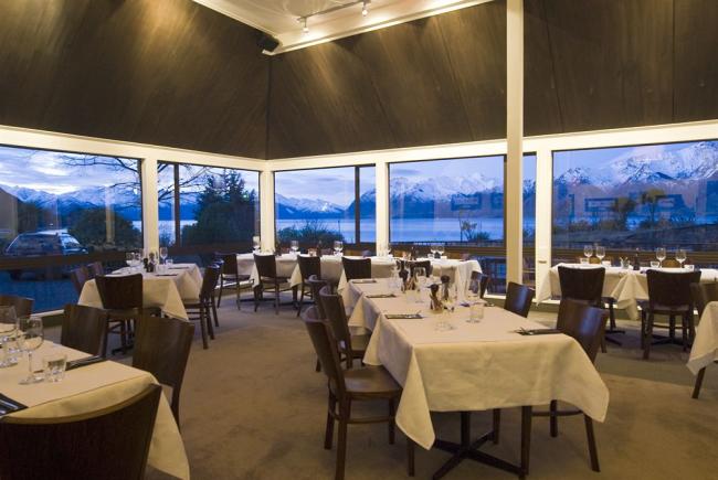 Lake Hawea Hotel,Wanaka:Photos,Reviews,Deals