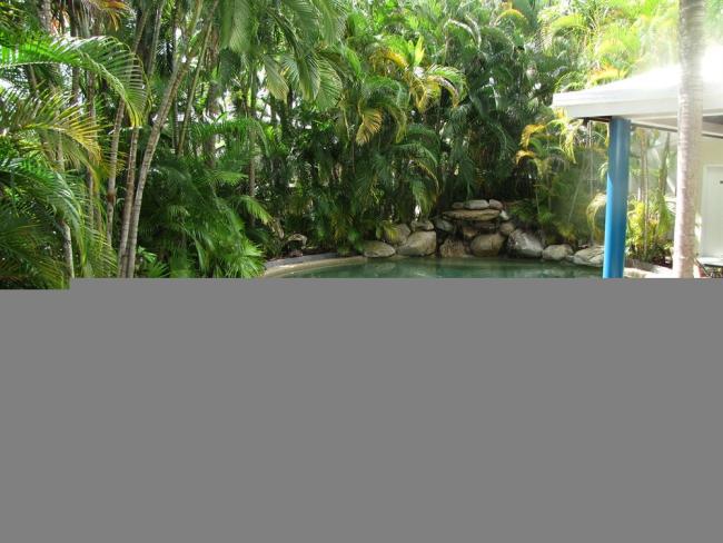 Trinity Beach Pacific,Cairns:Photos,Reviews,Deals