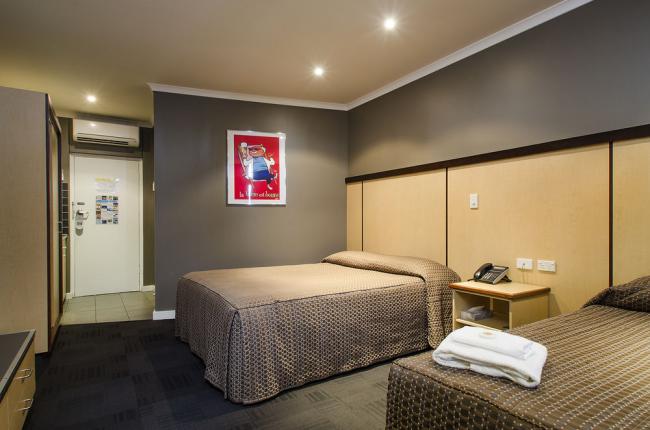 Watermark Hotel Glenelg,Adelaide:Photos,Reviews,Deals