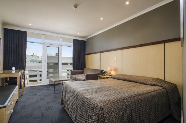 Watermark Hotel Glenelg,Adelaide:Photos,Reviews,Deals