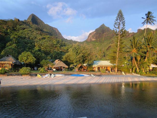 Linareva Moorea Beach Resort,French Polynesia:Photos,Reviews,Deals