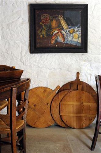 The Red Feather Inn,Launceston:Photos,Reviews,Deals