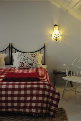 The Red Feather Inn,Launceston:Photos,Reviews,Deals