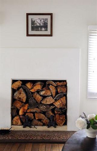 The Red Feather Inn,Launceston:Photos,Reviews,Deals