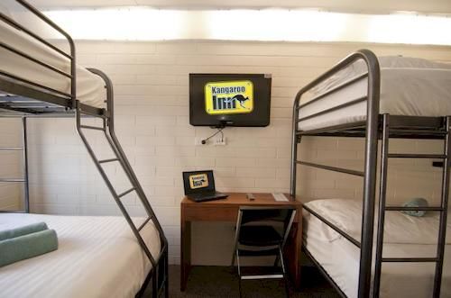 Kangaroo Inn,Perth:Photos,Reviews,Deals