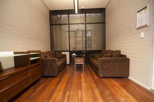 Kangaroo Inn,Perth:Photos,Reviews,Deals