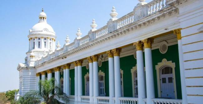 Lalitha Mahal Palace Hotel,Mysore:Photos,Reviews,Deals