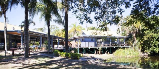 Kondari Hotel,Hervey Bay:Photos,Reviews,Deals