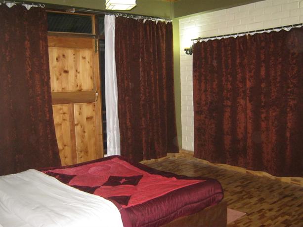 Deolo Cliff Eco Resort,Kalimpong:Photos,Reviews,Deals