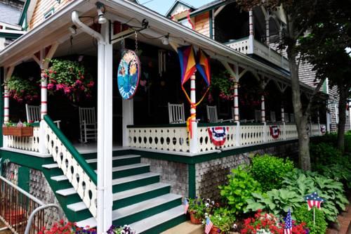 Pequot Hotel,Marthas Vineyard:Photos,Reviews,Deals