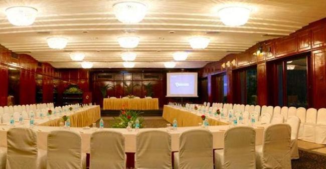 Hotel Clarks Varanasi,Varanasi:Photos,Reviews,Deals