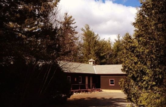 ADK Trail Inn,Adirondack Park:Photos,Reviews,Deals