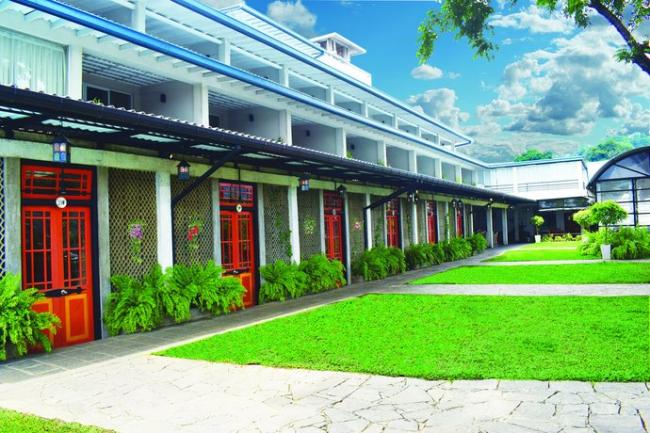 Thilanka Hotel,Kandy:Photos,Reviews,Deals