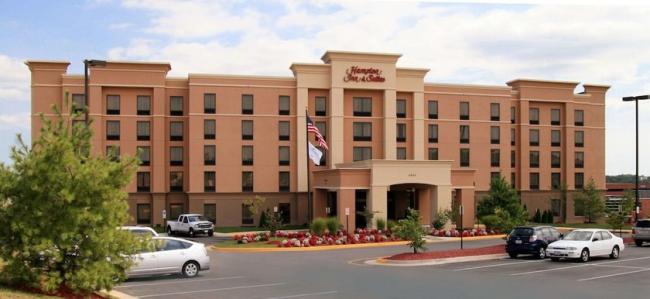 Hampton Inn and Suites Fredericksburg South,Fredericksburg:Photos ...