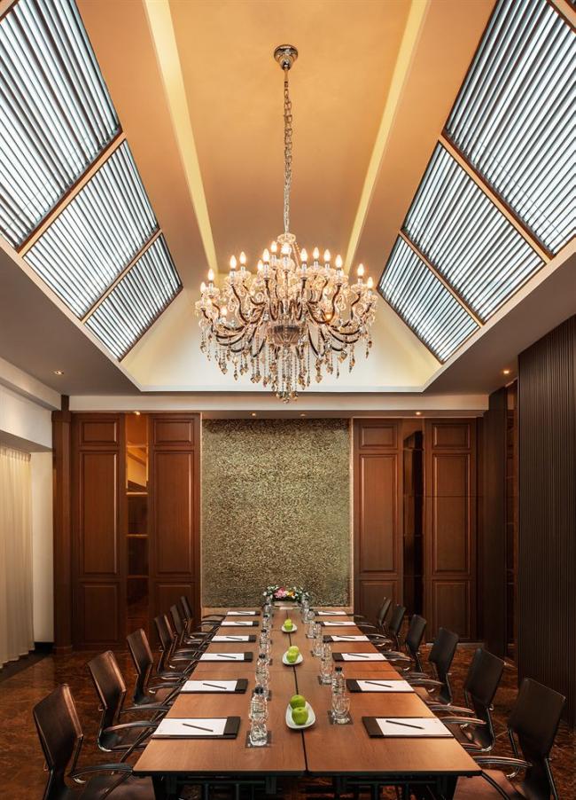 Radisson Suites Bangkok Sukhumvit,Bangkok:Photos,Reviews,Deals