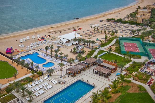 Al Hamra Palace Beach Resort,Ras Al Khaimah:Photos,Reviews,Deals