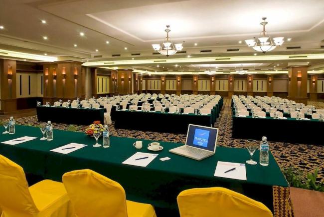 Travelodge Batam,Batam:Photos,Reviews,Deals