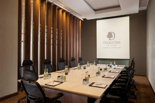 DoubleTree by Hilton Jakarta - Diponegoro,Jakarta:Photos,Reviews,Deals