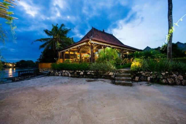 Laguna Reef Huts,Lembongan:Photos,Reviews,Deals