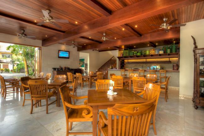 KoenoKoeni Villa,Seminyak:Photos,Reviews,Deals